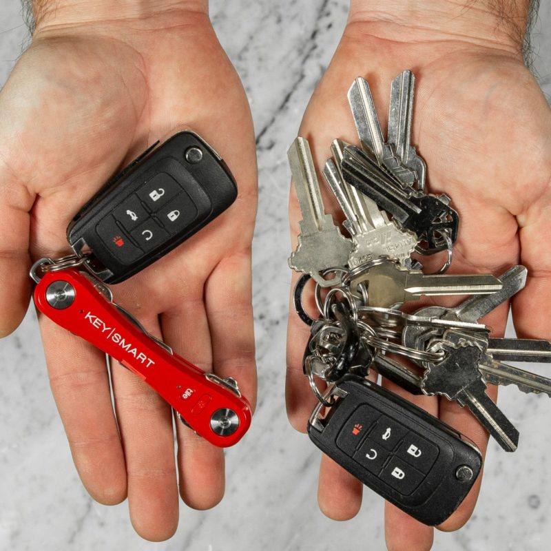 KeySmart Pro w/ Tile Smart Location - Blades.co.uk