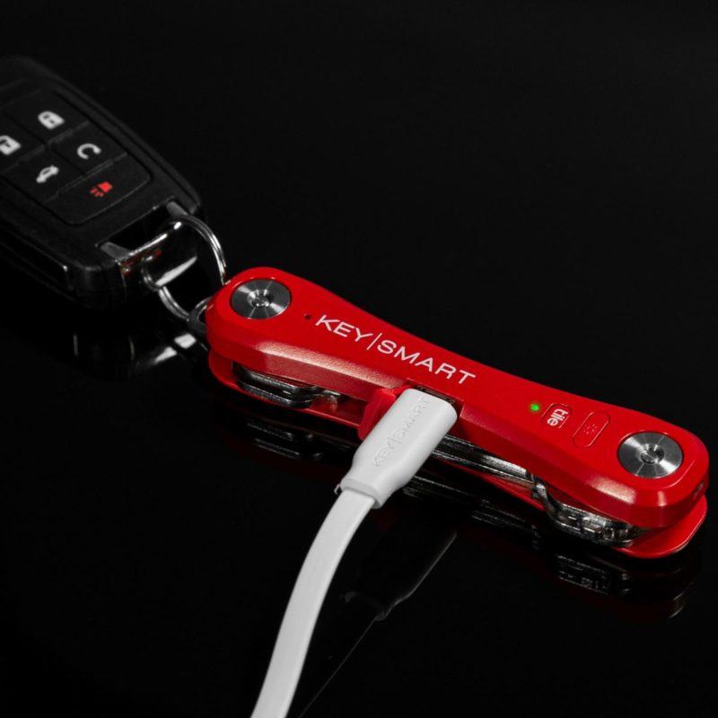 KeySmart Pro w/ Tile Smart Location - Blades.co.uk