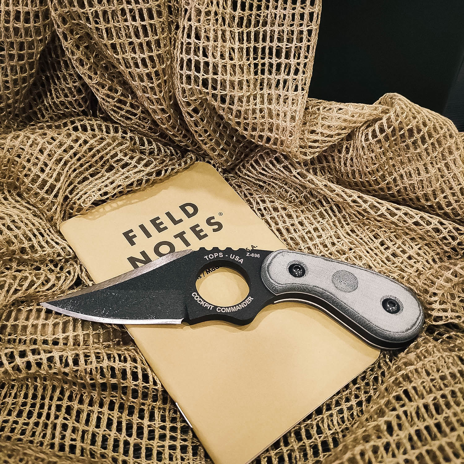 Product Review: The TOPS Cockpit Commander - Blades.co.uk