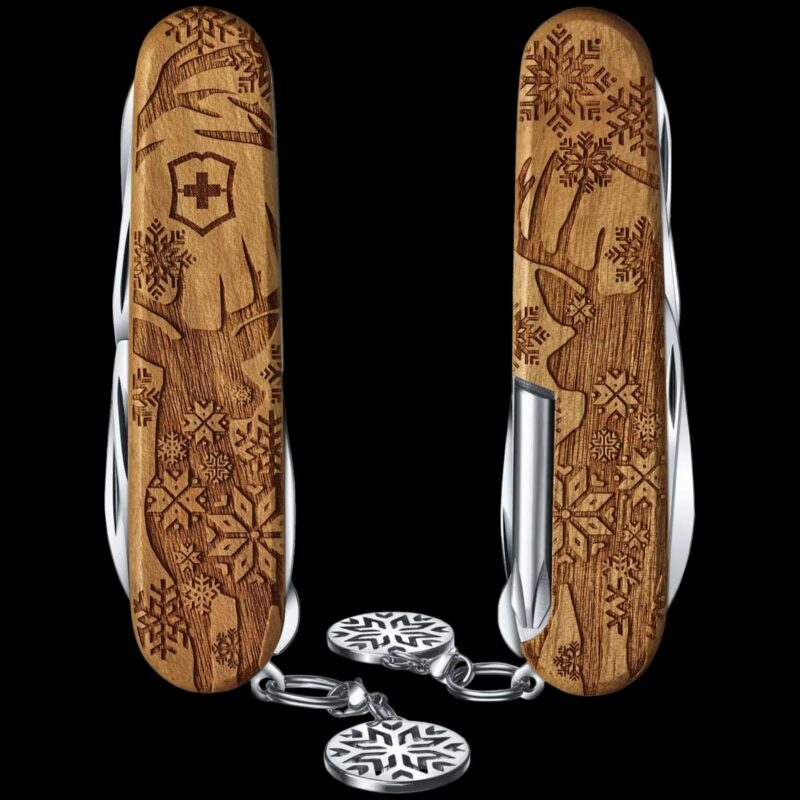 Victorinox Super Tinker Wood Winter Magic Limited Edition 2022 - Blades ...